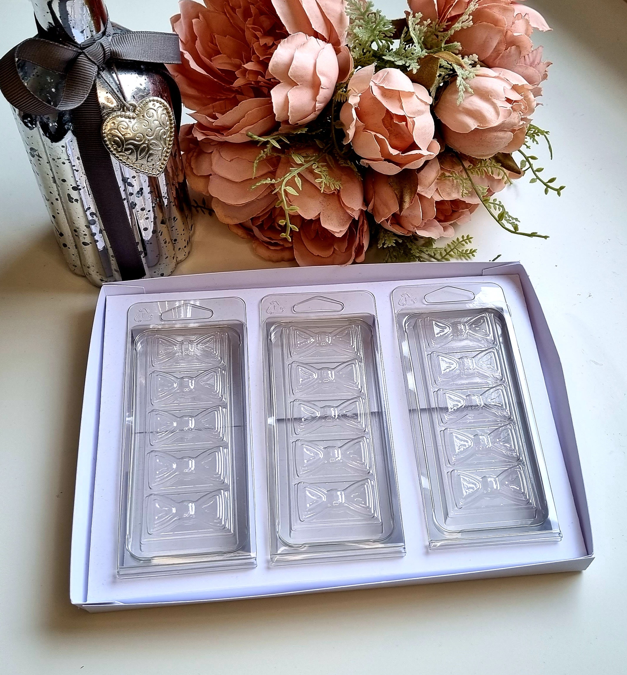 3 Clamshell Snap Bar Gift Box | The Box Lady