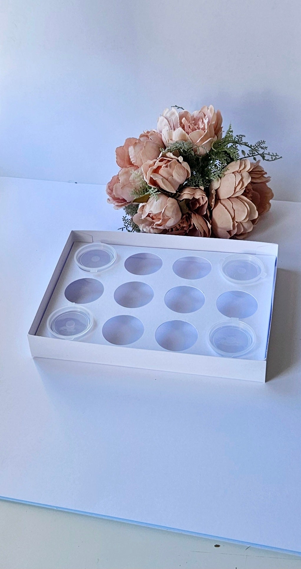 12 x 1oz hinged Deli pots Gift Box | The Box Lady
