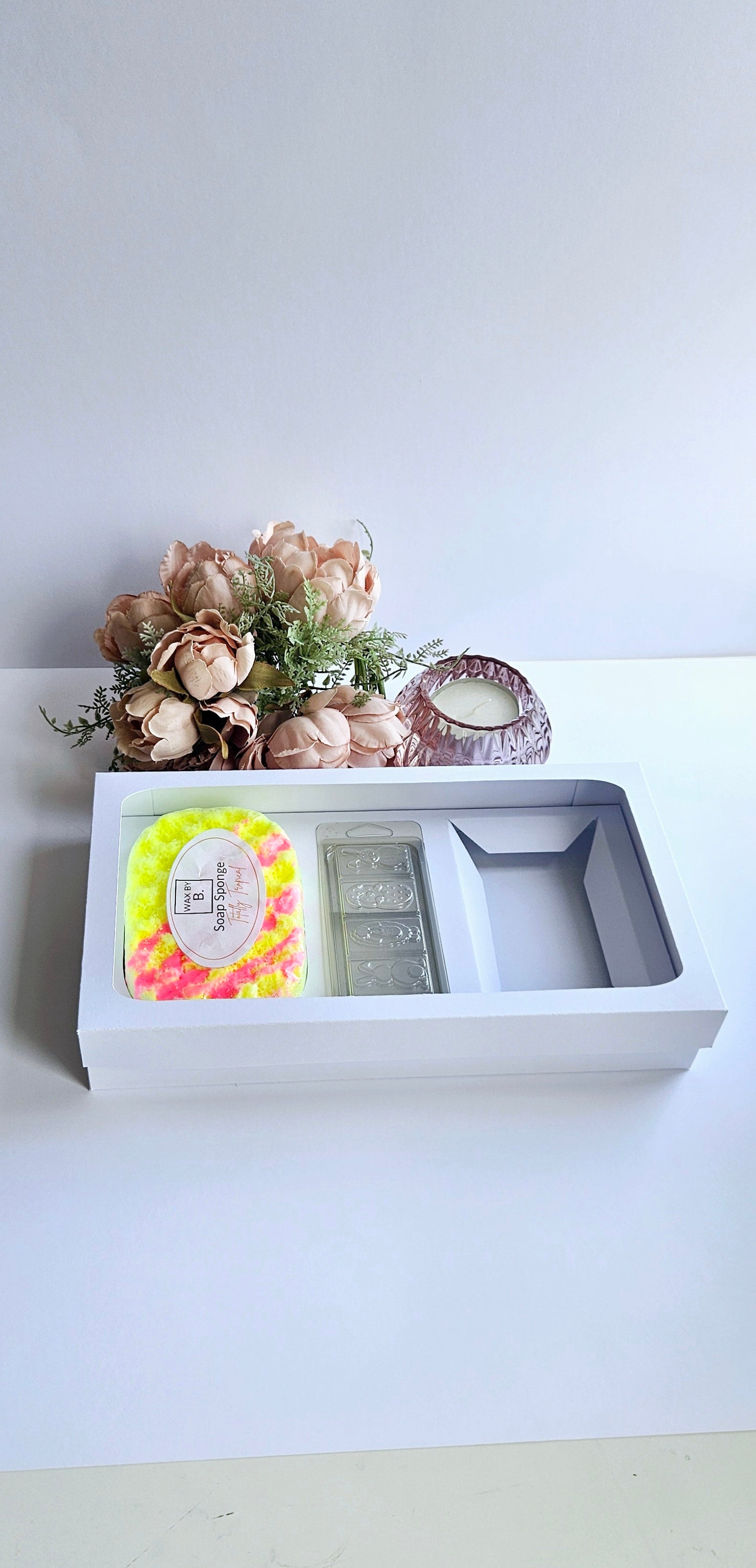 Soap Sponge, Clamshell & Bag Gift Box | The Box Lady